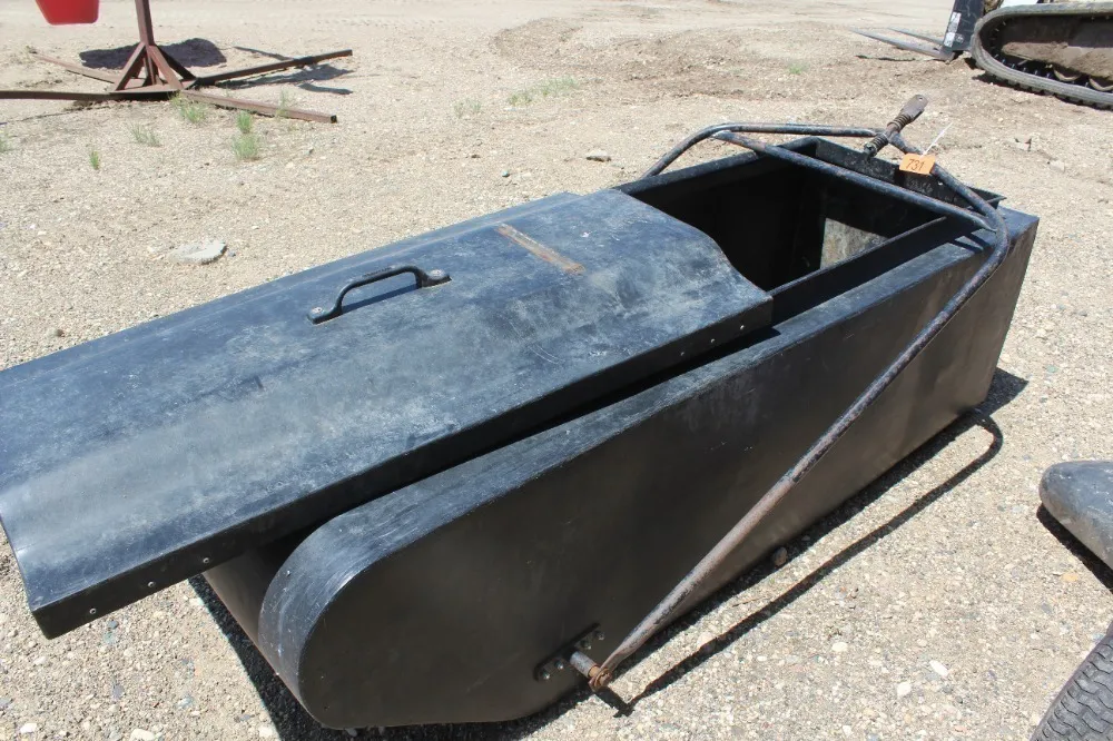 6' TOW BEHIND ENCLOSED SLED - Aucteeno